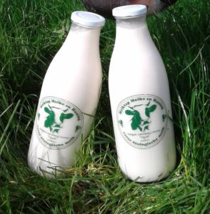 Rauwe biologische melk van de tap - Erkend Streekproduct